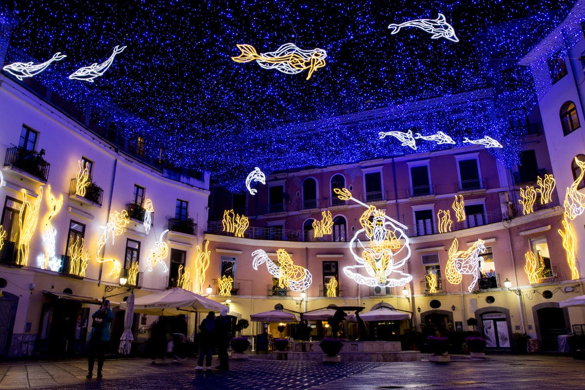 Luci d'Artista Salerno 2025: torna l'appuntamento con le Luminarie più ...